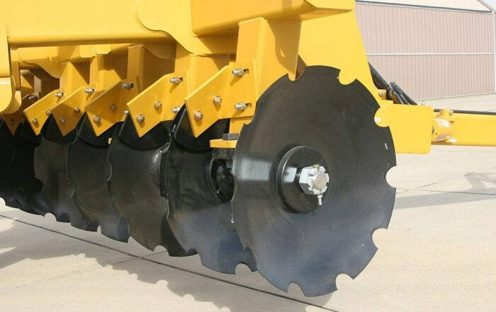 6510 Construction Disc - ICON Construction Equipment - Landoll