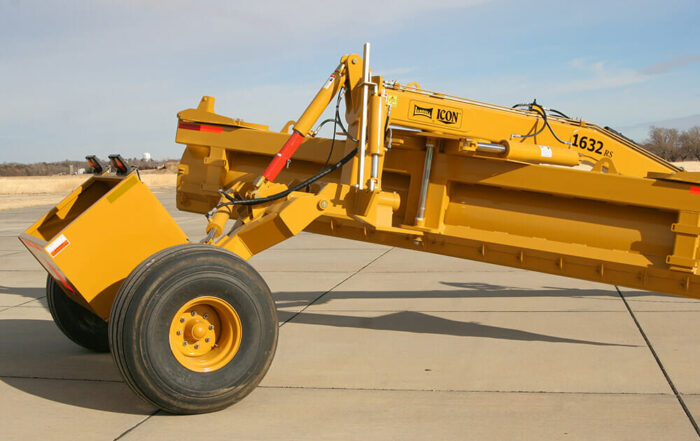 Pull-Type Graders - ICON Construction Equipment - Landoll