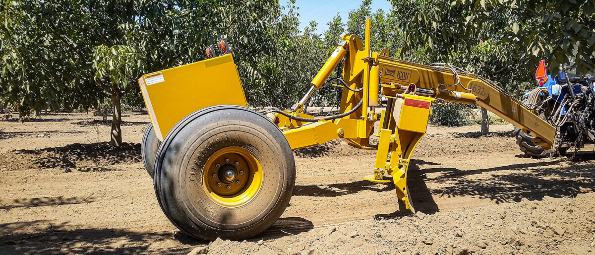 Pull-Type Graders - ICON Construction Equipment - Landoll