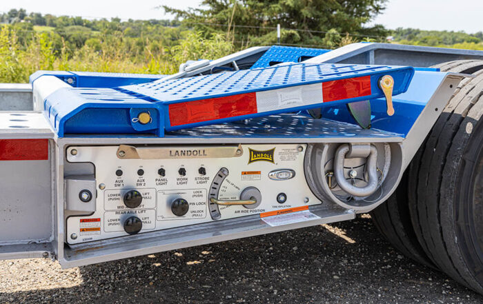 850XT - Detachable, Landoll Trailers - Landoll